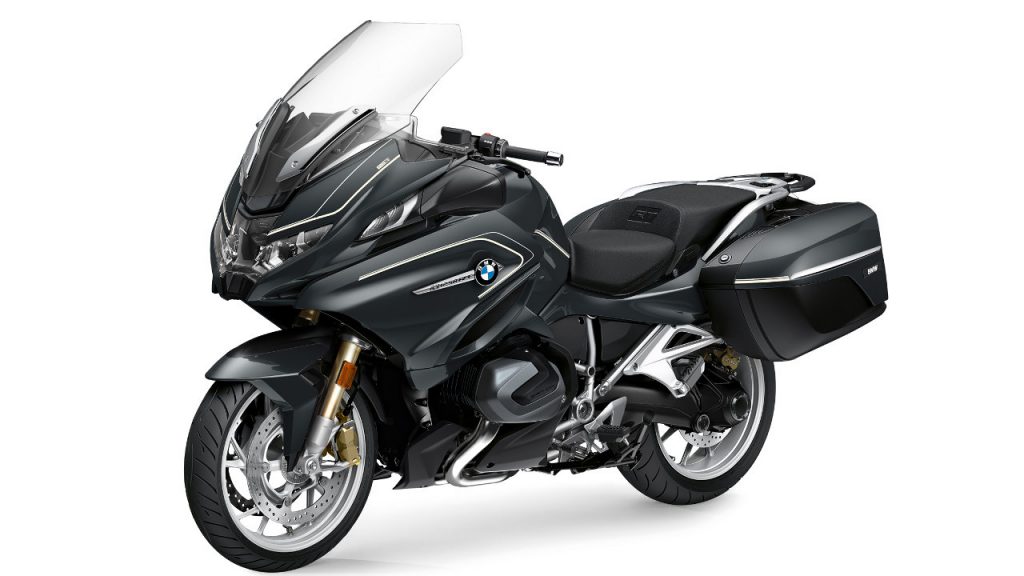BMW Motorrad: Η εργασία που περνά στο επίσημο service | TractioN