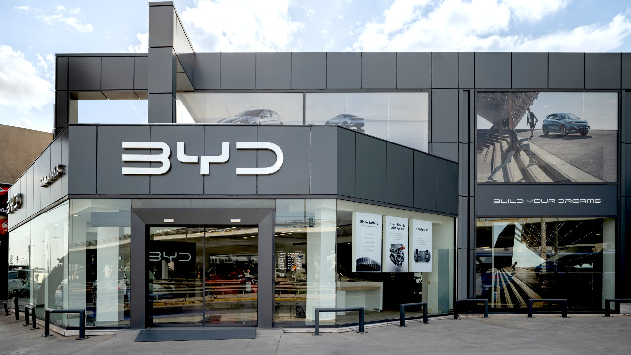 Αυτά είναι τα νέα καταστήματα της BYD στην Αττική | TractioN